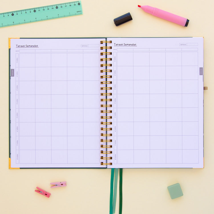 Cuaderno del Profesor con Agenda – Pedrita Parker